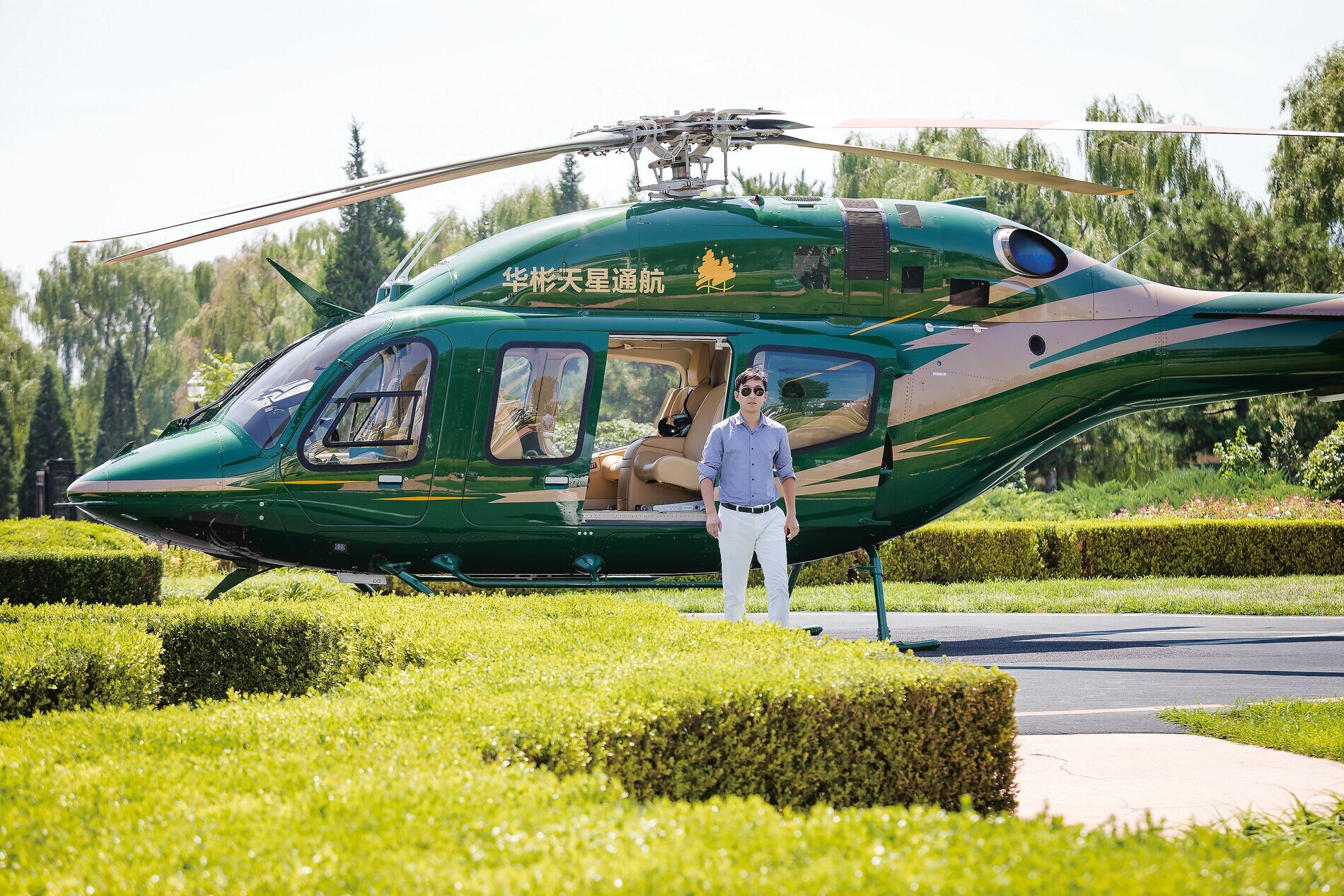 Bell 429 Fast And Comfortable Commercial Helicopter Bell 429 Fast And Comfortable Commercial Helicopter